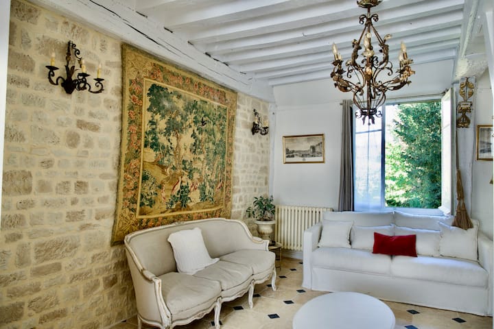 F2 Tout éQuipé / 4 Pers, 72 M2 Dans Un Manoir16ème - Lisieux