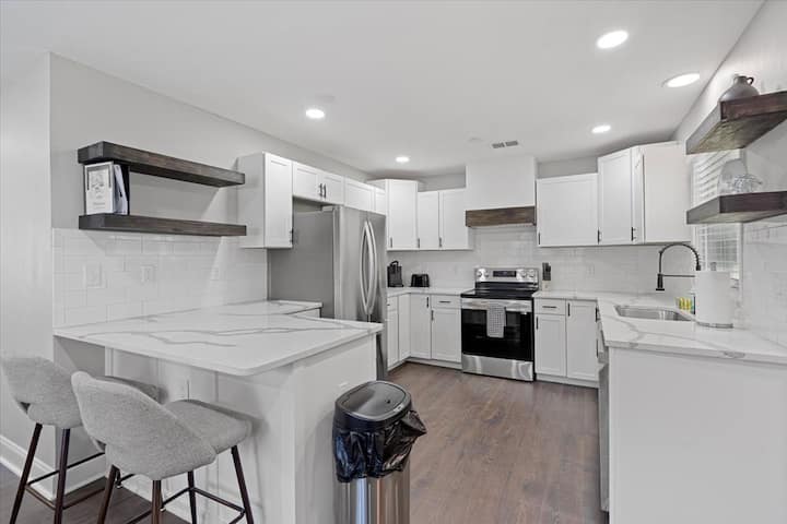Modern & Cozy 3 Bd In Rock Hill! - ロックヒル, SC