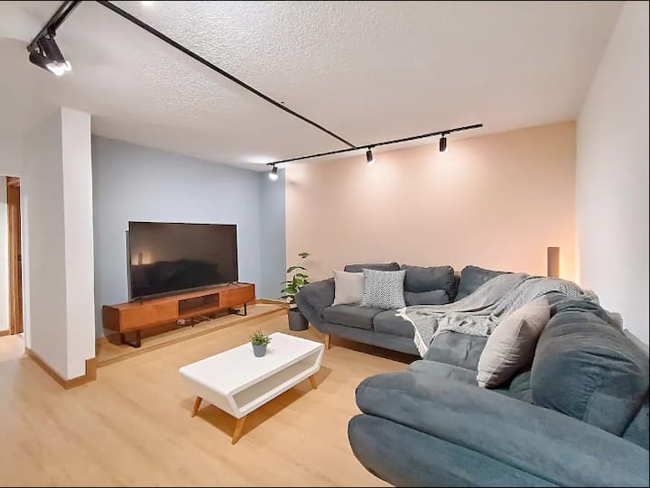 Esencia, Apto Central Cerca Al Aeropuerto - Bogota