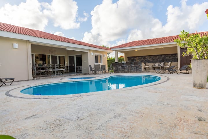 All King Gem! Private Pool Oasis Villa 610 - Sosúa