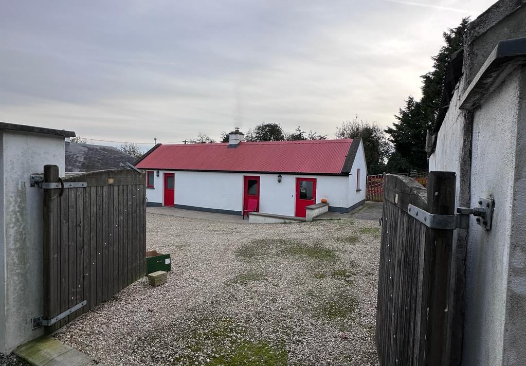 Ballacolla Vacation Rentals & Homes - County Laois, Ireland | Airbnb