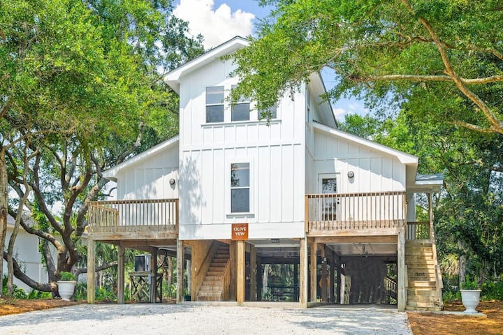 Relaxing Getaway “Olive Yew” Short Walk To Beach - Edisto Beach, SC