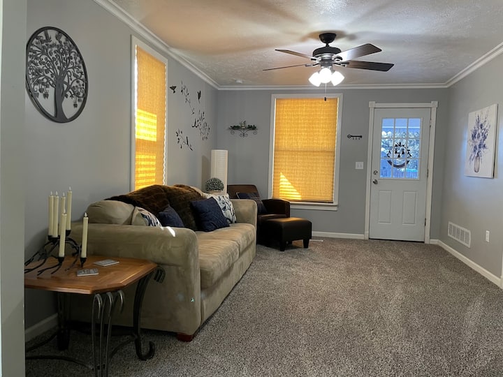 Christine
Spacious 2 Bedroom 
New Queen Beds - Abilene, KS