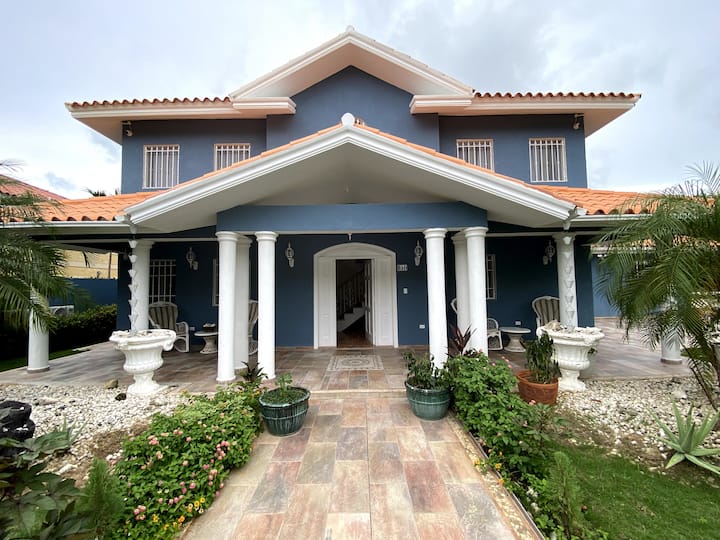 Villa With Pool In Villas Bavaro - Punta Cana
