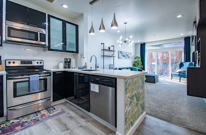 Modern Condo In The Heart Of Seattle!² - Seattle, WA