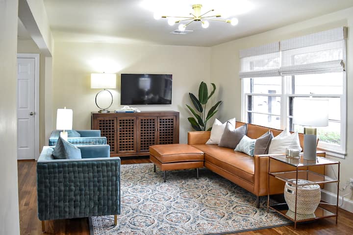 Campus Mid-century Retreat: 5 Min Walk To Stadium - ノーマン, OK