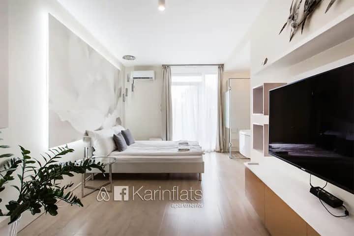 Karinflats - Dream - Budapest