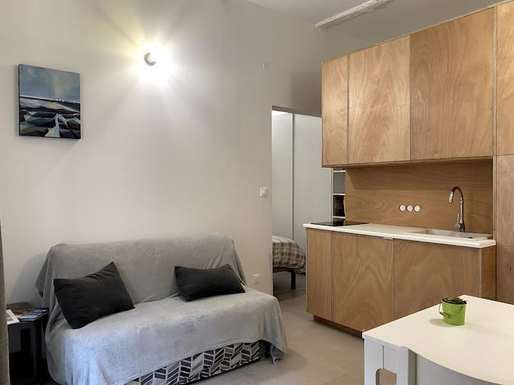 éLégant Petit Appartement Dans L'écusson - Montpellier