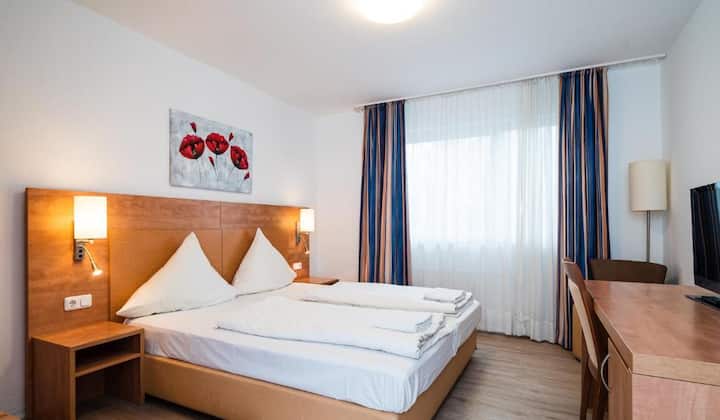 G & L Hotel Doppelzimmer - Dortmund