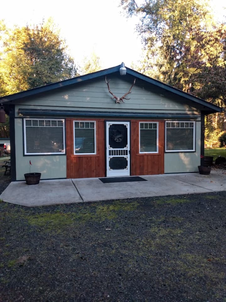 4 Black Birds - Lewis and Clark State Park, Toledo