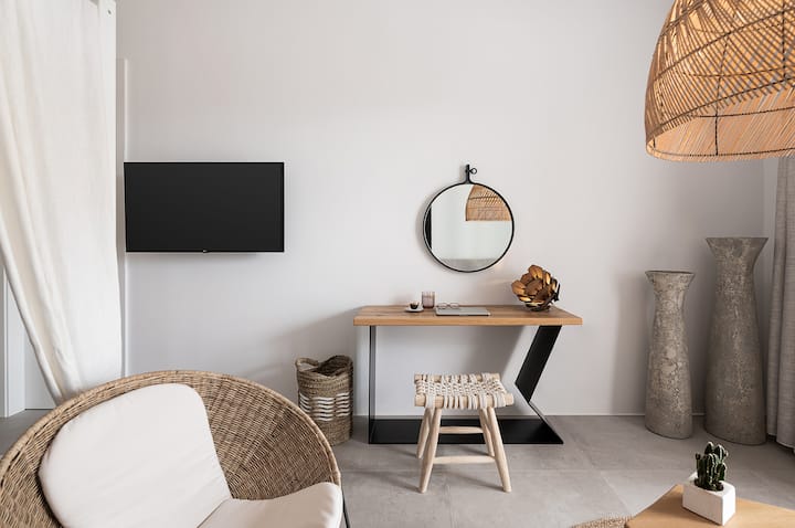 Athina Milos Suites: Firiplaka Smart Suite - Milos
