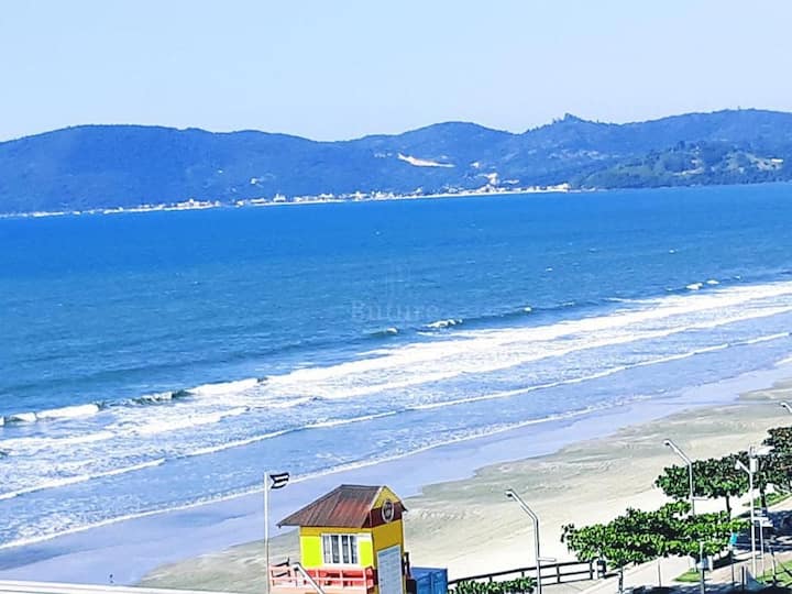 Apto Lindo Quase Pé Na Areia - Porto Belo