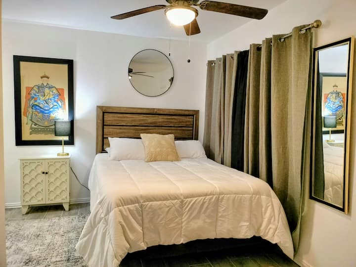 Morris-browne 1st Floor Studio - Brownsville, TX