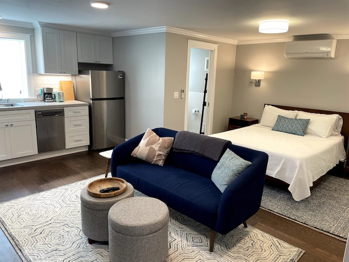 Newly Remodeled Rockridge Studio - Oakland, CA