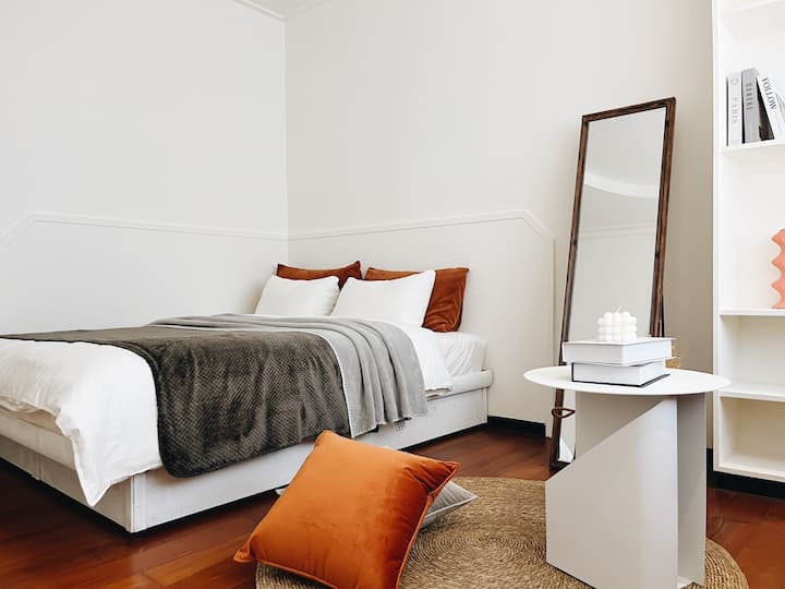 Ensuite In Shared Apt｜7min To Daan Mrt｜double Bed - Taipei