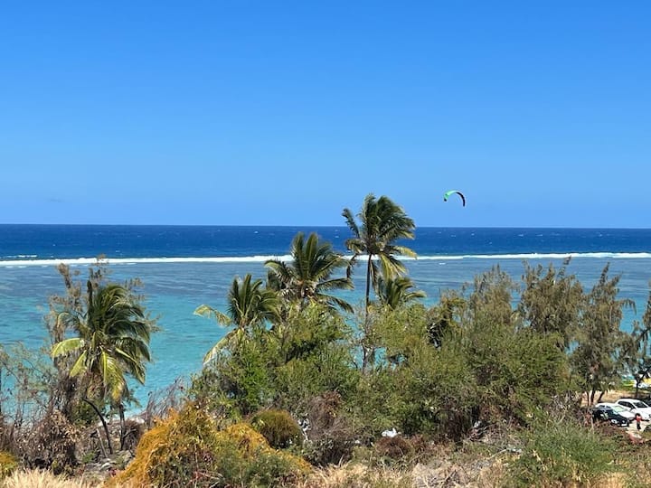 En Famille Ou Entre Amis Au Bord Du Lagon - La Réunion