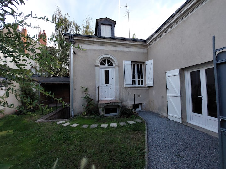 Maison Tours Centre - La Tourangelle - Tours