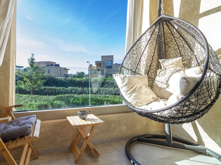 2 Bedrooms, 2 Baths, Spacious Luxe Apartement - Marrakech