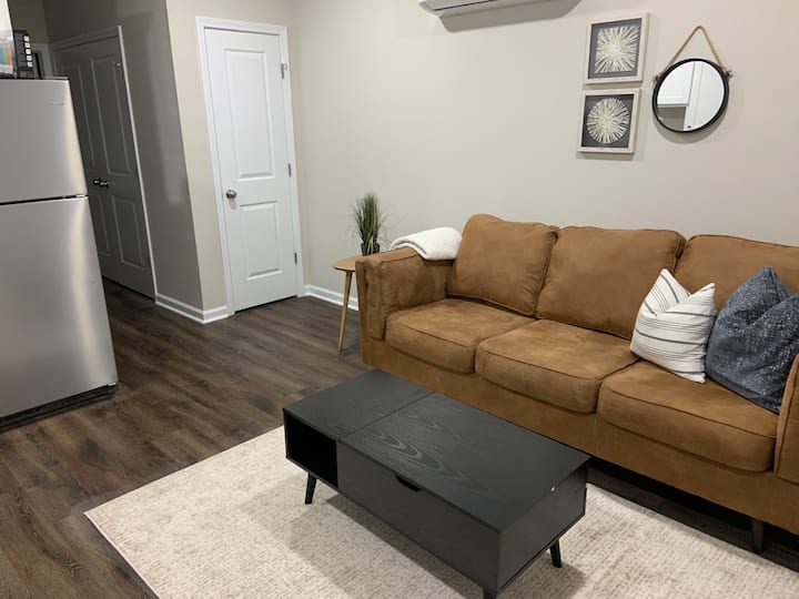 Quiet Secluded Cottage 19 - Dothan, AL