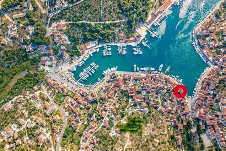 1 Riva Apartments Villa Thalia - Milna