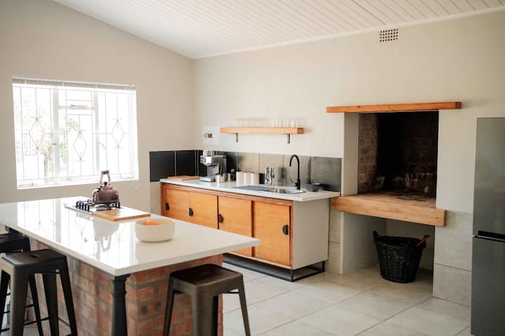 16 Hermanussteyn Cottage - Swellendam