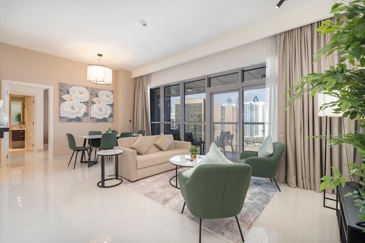 Stylish Spacious Luxury | Burj View | Beach 10 Min - Dubaï