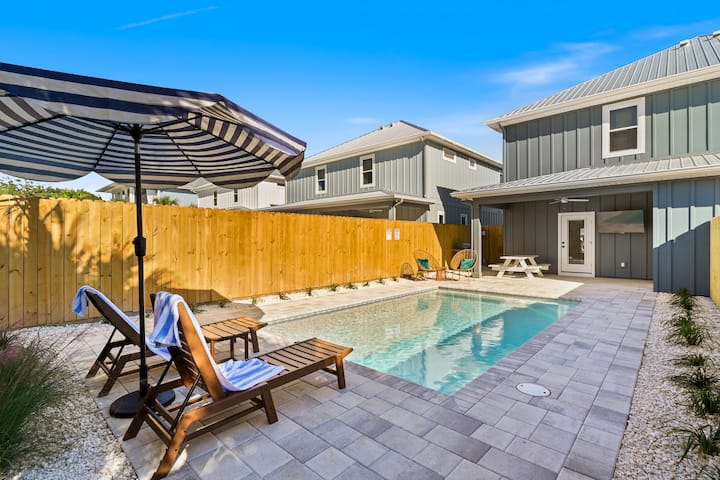 Pool - Pets - Walk To Beach! - Florida Panhandle, FL