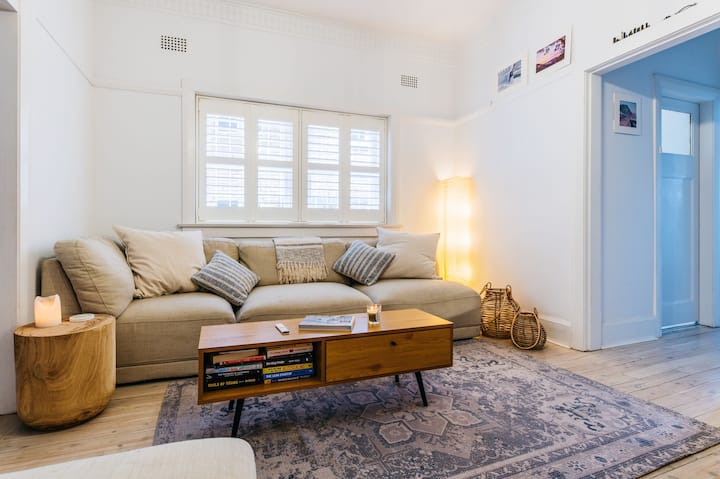 Cosy Beach Pad In Heart Of Bondi - 본다이비치