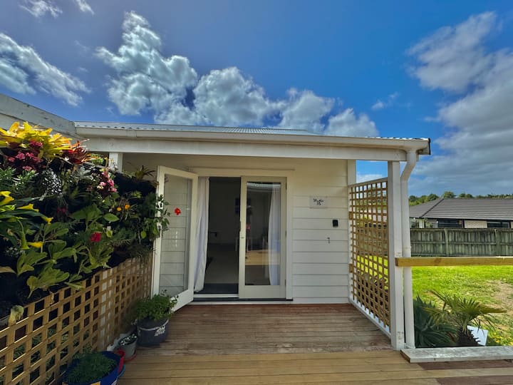 Studio 35: Clean, Comfy, Easy Walk To Kerikeri - ケリケリ