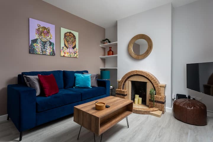 Luxury Cottage - Town Centre With Parking - Cheltenham