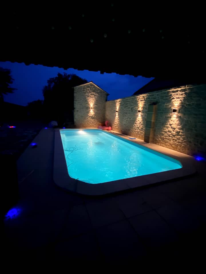 Gite De Caractère Au Mas Arnaud - Arles, France