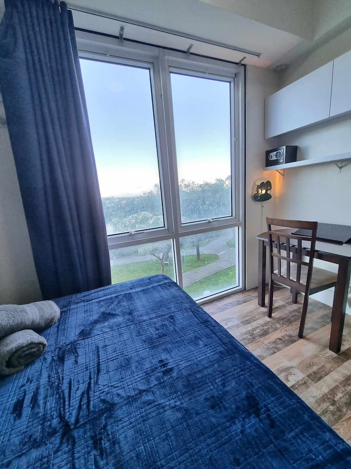 ‘The Beehive’ - Pasig