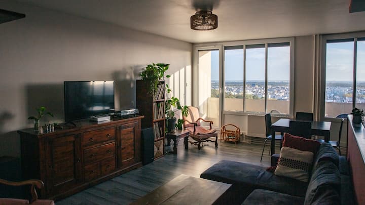T2 - 65m² Avec Balcon Proche Paris - Bagnolet