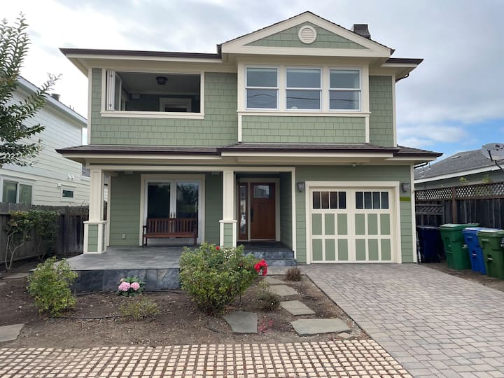 Jewel Box Gem - Capitola, CA
