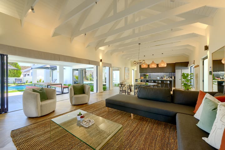 4 Bedroom Family Home @ Shelley Point - Casa Cosmo - Saint Helena Bay