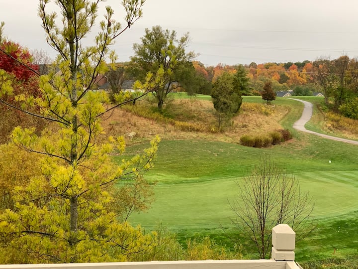 Elegant Golf Course Oasis - Yellow Springs, OH