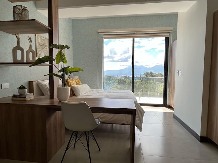 Apartamento Moderno Con Vista A Volcanes Y A/c - Guatemala City
