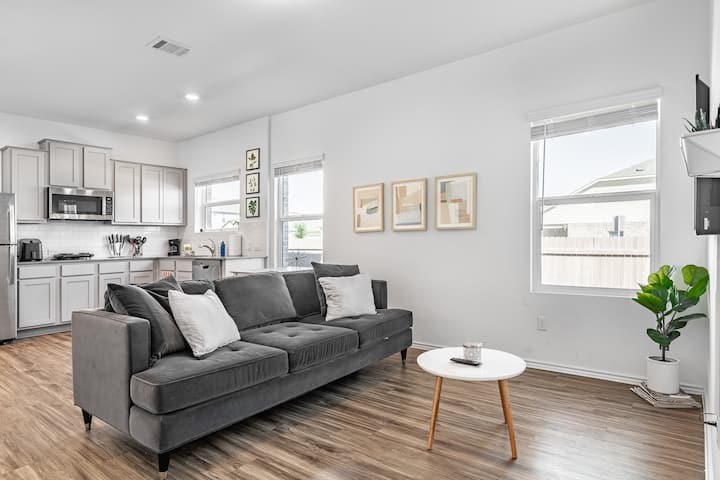 Mother In Law Suite - Georgetown, TX