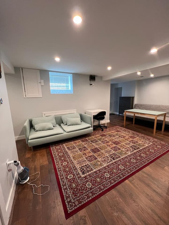 In Law Unit With Private Bath & Kitchen - Newton, MA