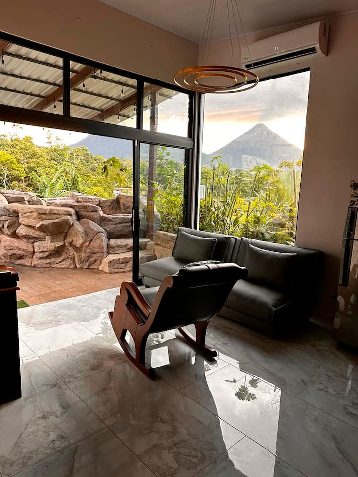 Digital Nomads House & Workspace - La Fortuna