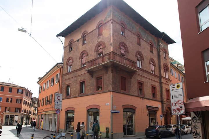 45 Tourist House Bologna Oberdan - Self Check In - Bologna