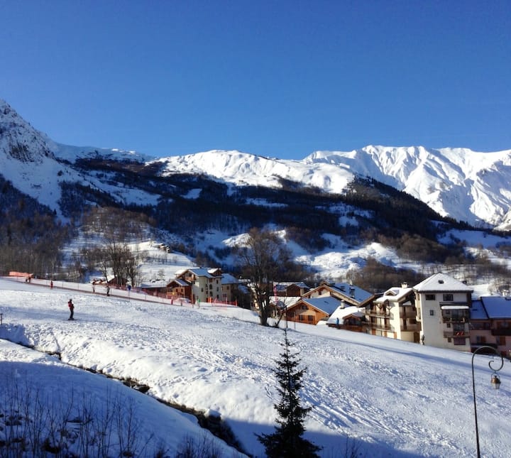 Fantastic Views Of The Piste - Val Thorens