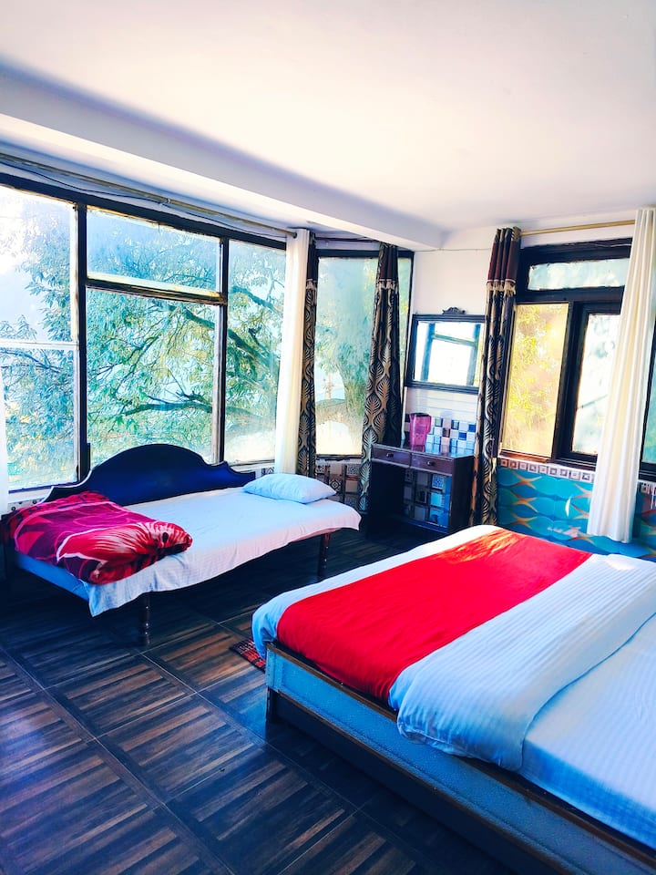 Hotel Holiday Plaza Dalhousie - Dalhousie