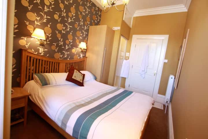 Double En-suite Room #R03 - 요크