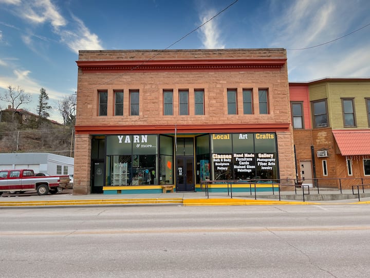 4 Private Suites - Perfect For Traveling Couples! - Hot Springs, SD