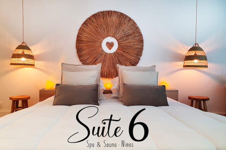 Suite Romantique Avec Jacuzzi - Nîmes