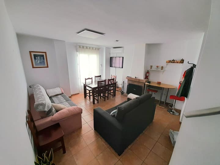 Dúplex Con Terraza En El Bosque - Ubrique
