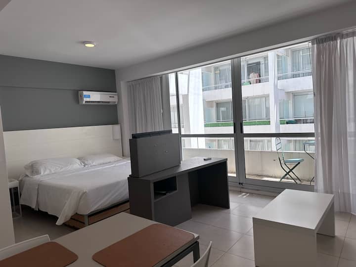 Studio Con Balcón En San Telmo B04 -