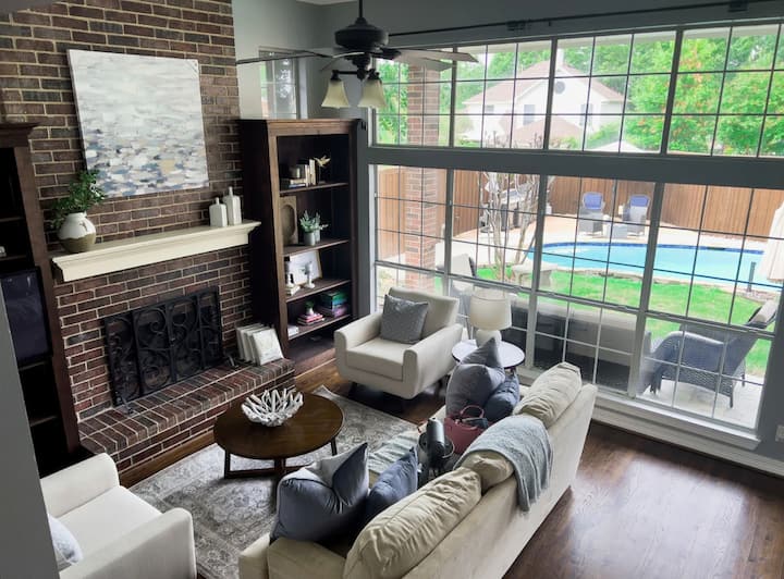 Modern Rockwall Retreat Near With Pool - Rockwall, TX