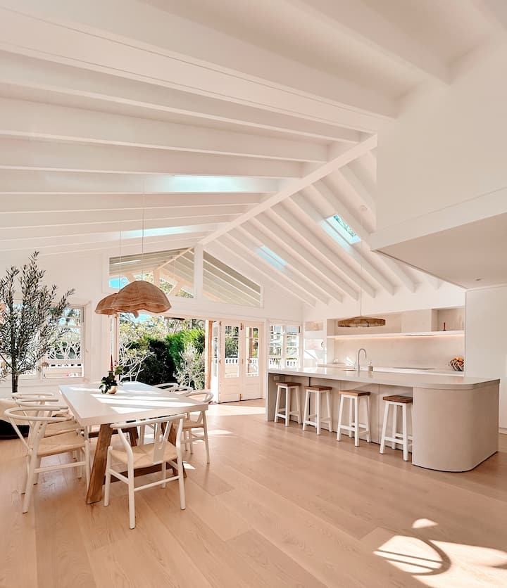 Olive At Avalon Beach - スコットランド・アイランド